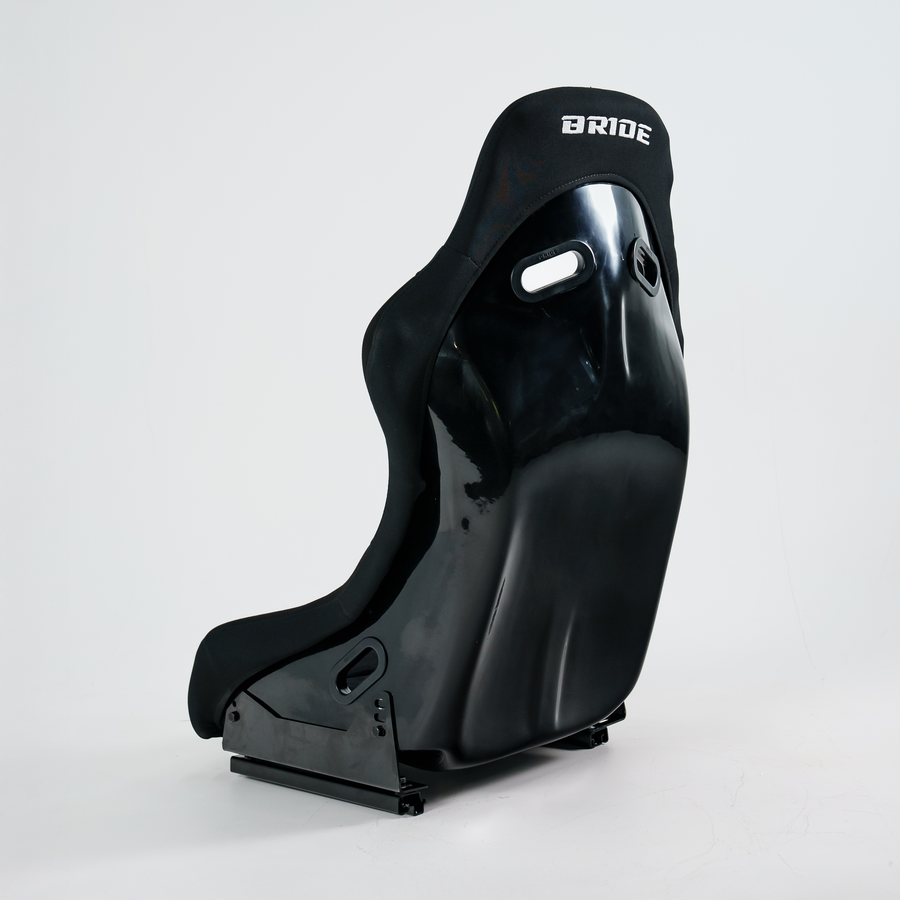 Bride Vios III Low Max Style Bucket Seat - Fixed | Vosta